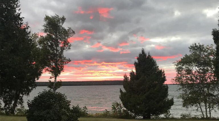 News - Bay Shore Inn